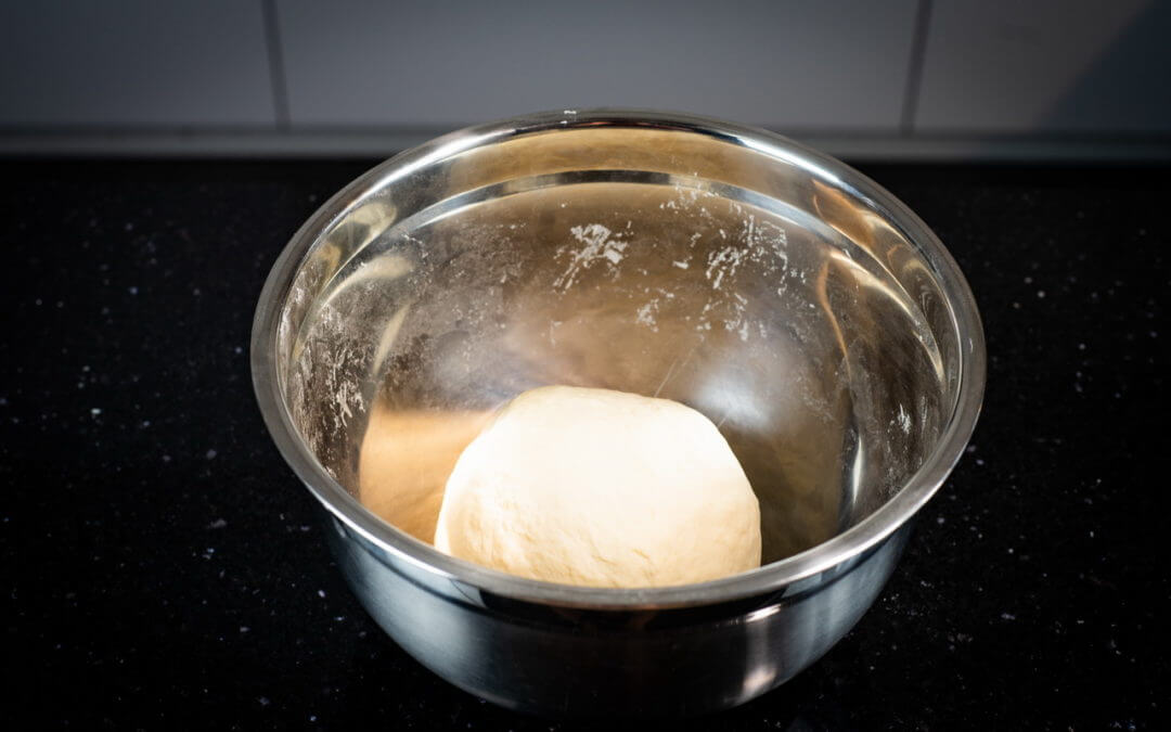 Mixing Bowls for Baking: Essential Tools for Perfect Pastries