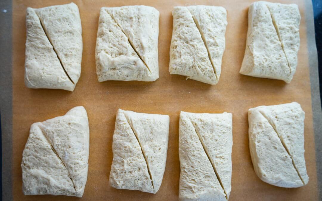 Easy To Make Bread Rolls | Delight Baking