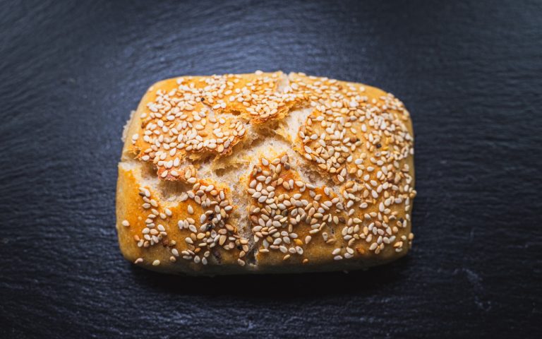 Sesame Bread Rolls With Yoghurt | Delight Baking