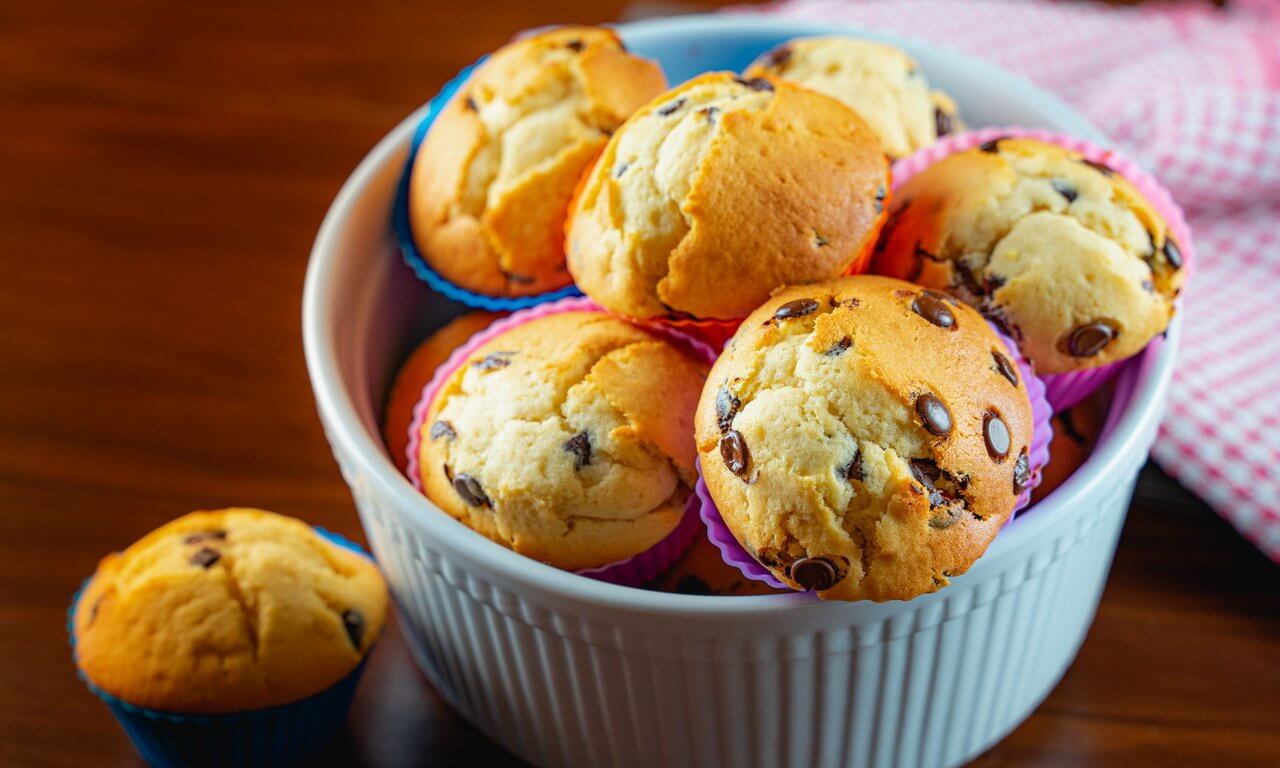 Mini Cheeseburger Muffins | Delight Baking